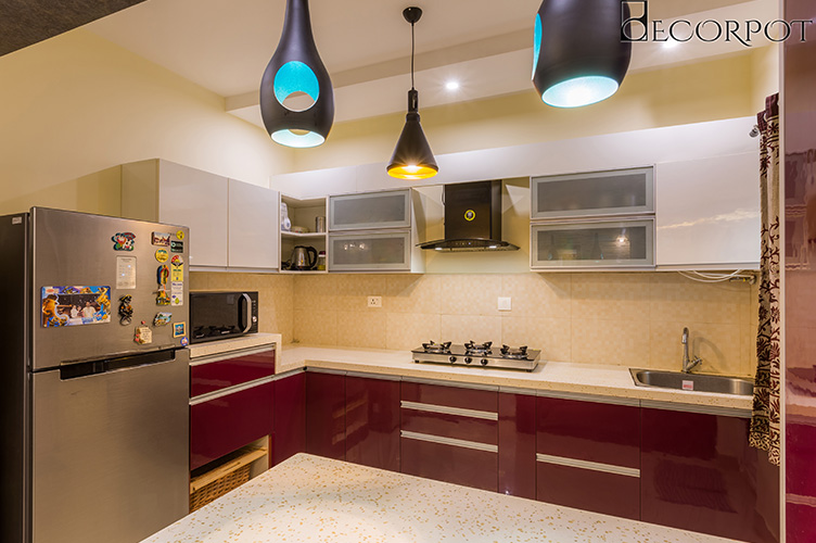 3BHK Modular Kitchen Interior Designers in Bangalore Whitefield - Decorpot